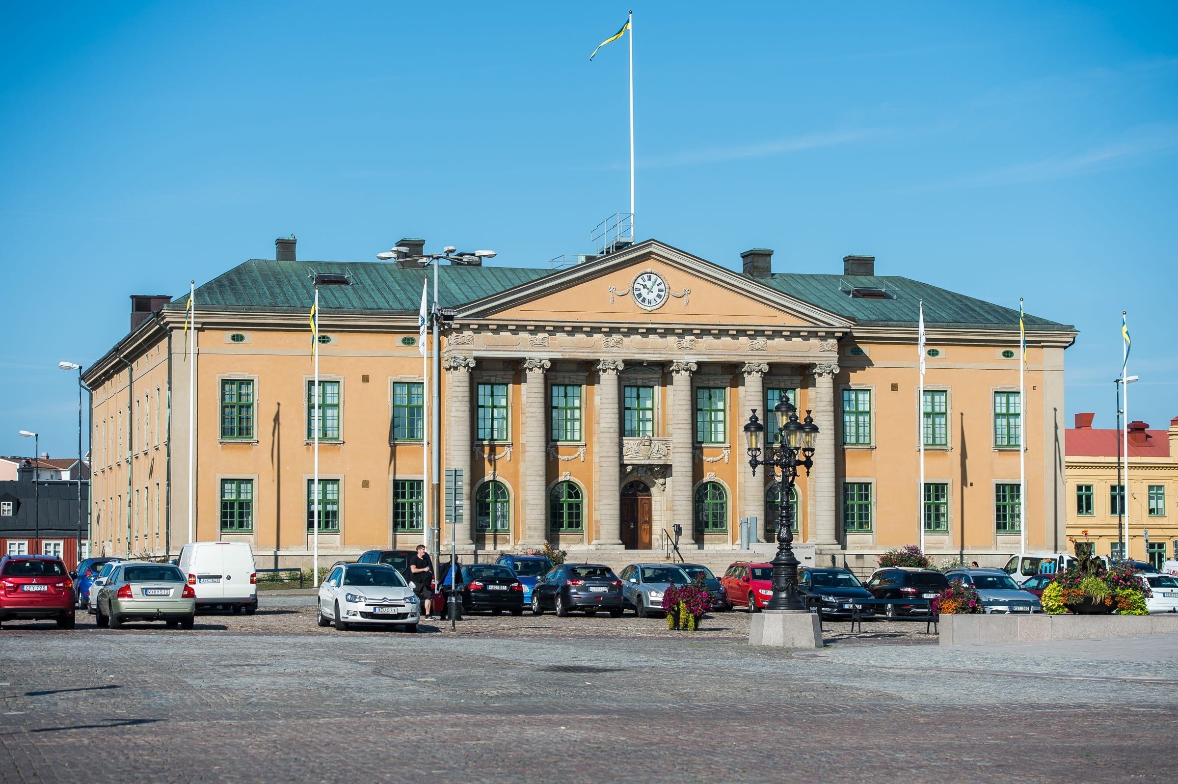 Court simulator with generative AI | Knowit